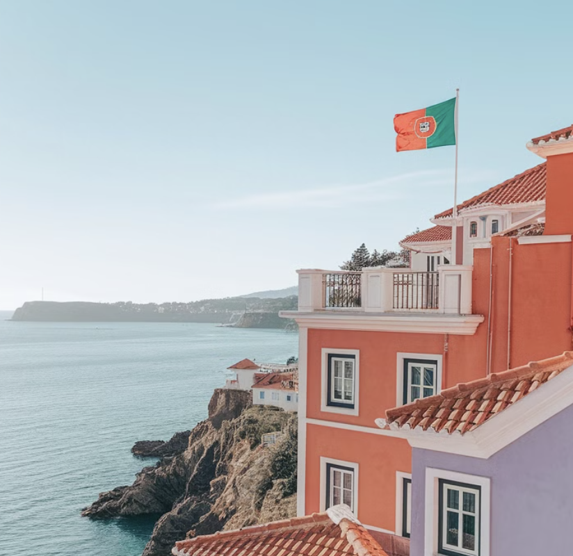 Moving to Portugal & Relocating to Portugal Guide 2025 | D7 Visa USA & UK